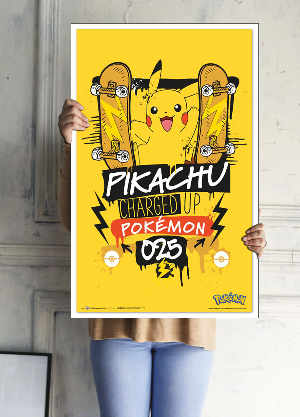 Pokemony Pikachu Charged Up - plakat - Galeria Plakatu