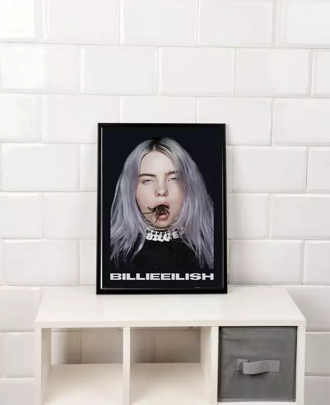 Aktualność - Za co kochamy Billie Eilish? Plakaty do pokoju nastolatki - Galeria Plakatu